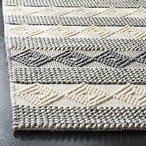 SAFAVIEH Natura Collection Accent Rug - 2' x 3', Grey & Ivory, Handmade Moroccan Boho Tribal Wool & Cotton, Ideal for High Traffic Areas in Entryway, Living Room, Bedroom (NAT105F)
