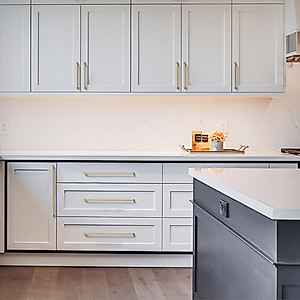 Amerdeco 10 Pack Champagne Bronze Cabinet Pulls 5 Inch(128MM) Hole Centers Kitchen Cabinet Handles Hardware Kitchen Handles for Cabinets Cupboard Handles Drawer Pulls ZH0041