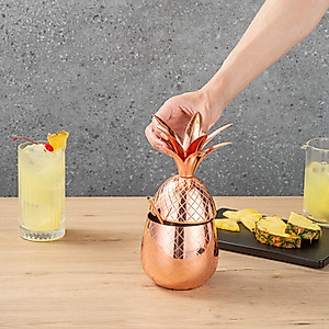 Restaurantware 24-OZ Pineapple Drink Tumbler: Perfect for Bars Restaurants and Catered Events - Copper Drink Cup with Silver Stainless Steel Interior Lining and Straw Slot - 1-CT