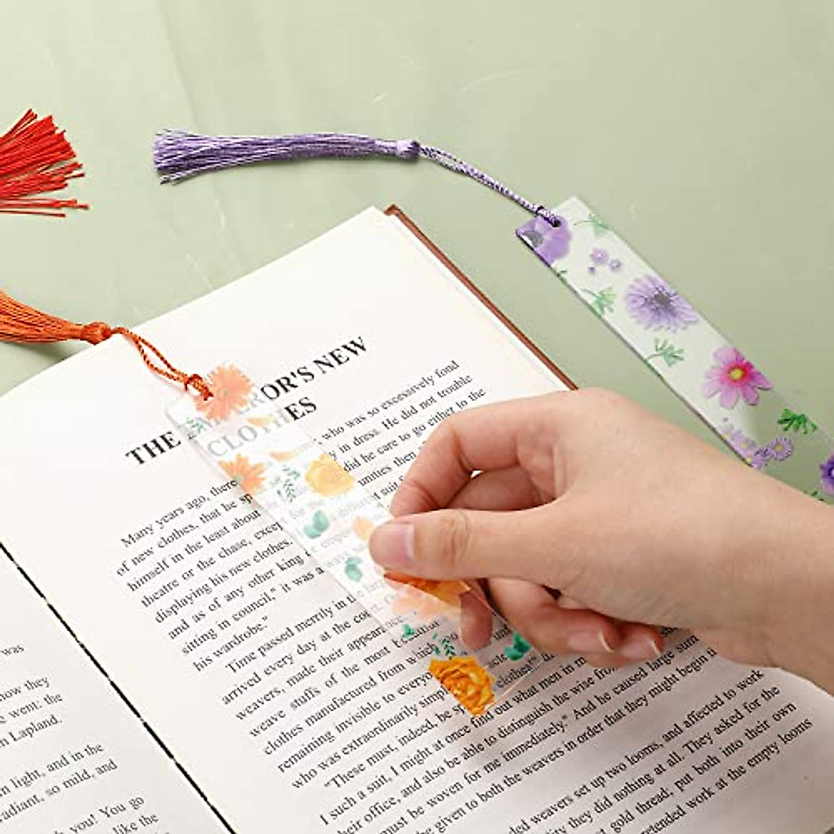 10 PCS Flower Resin Bookmarks Clear Floral Bookmarks Cute Bookmarks Dried Flower Page Marker with Tassels for Book Lovers Reader Teachers Students Women