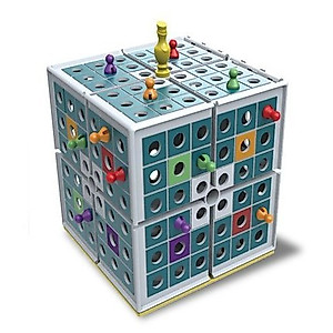 Squashed 3D Strategy Board Game