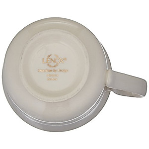 Lenox Holiday Teacup with Candle, Pine