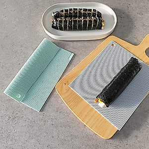 Made in Korea Silicone Sushi Mat/Trivet, Makisu, Sushi/Kimbap Roller, Dishwasher Safe, BPA Free, Nonstick, Flexible (Mint Cream, 9.17'' x 8'')