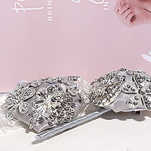 WANLIAN Wrist Corsage with Peal and Rhinestone Corsage and Boutonniere Set for Wedding,Prom,Party (Silver Gray，2 Pieces)