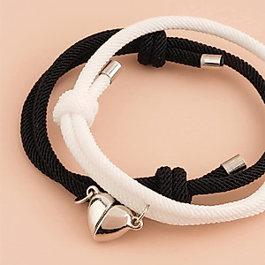 Dlihc 2pcs Couples Bracelets for Women Men, Heart Bracelets for Couples, Black and White Matching Bracelets for Best Friend Boyfriend and Girlfriend
