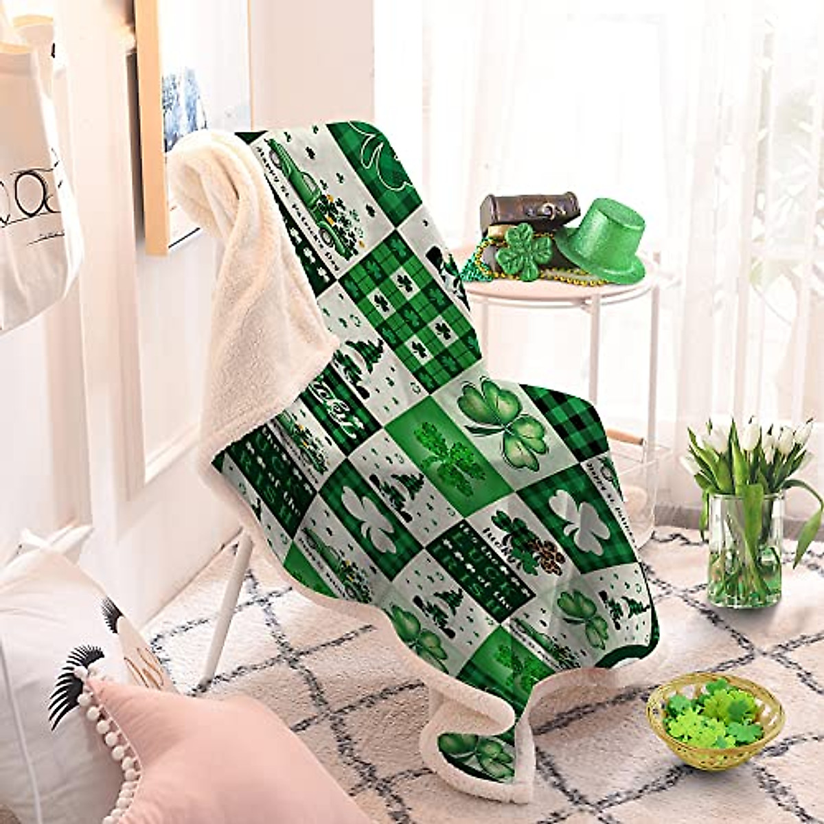 St. Patrick's Day Clovers Plush Sherpa Fleece Throw Blankets Shamrock Truck in Green Plaid Cozy Reversible Blanket Soft Warm Fuzzy Throws for Couch Bed Sofa