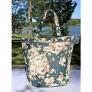 Kwang Min Floral Penoy Beach Shower Mesh Caddy Toiletry,Air Dry,Water Proof Fabric,Light,Easy to Clean,Ideal Gift Organizer for Water Toys,Marina Shower,Grocery Seafood Carrier (Navy Penoy), Medium