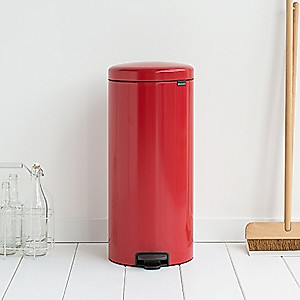 Brabantia New Icon Step Trash Can (8 Gal / Passion Red) Soft Closing Kitchen Garbage/Recycling Can with Removable Bucket