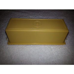Tupperware Gold Stick Butter Dish (1/4 lb. stick)