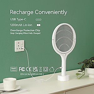 Rotating Head Rechargeable Electric Fly Swatter Racket Bug Zapper Racket Mosquito Zapper Indoor Bug Zapper Fruit Fly Zapper Spider Killer Gnat Trap Wasp Catcher, with a Telescopic Extension Wand