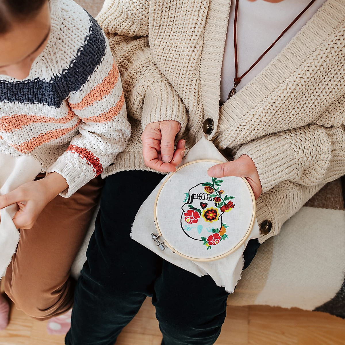 Nuberlic Embroidery Kit Cross Stitch Kits for Beginners Skull with Flowers Pattern DIY Needlepoint Kit for Adults