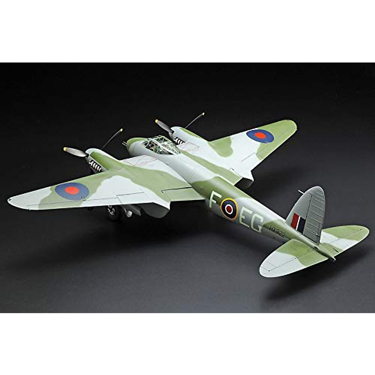 Tamiya 60326 1/32 De Havilland Mosquito FB Mk.VI