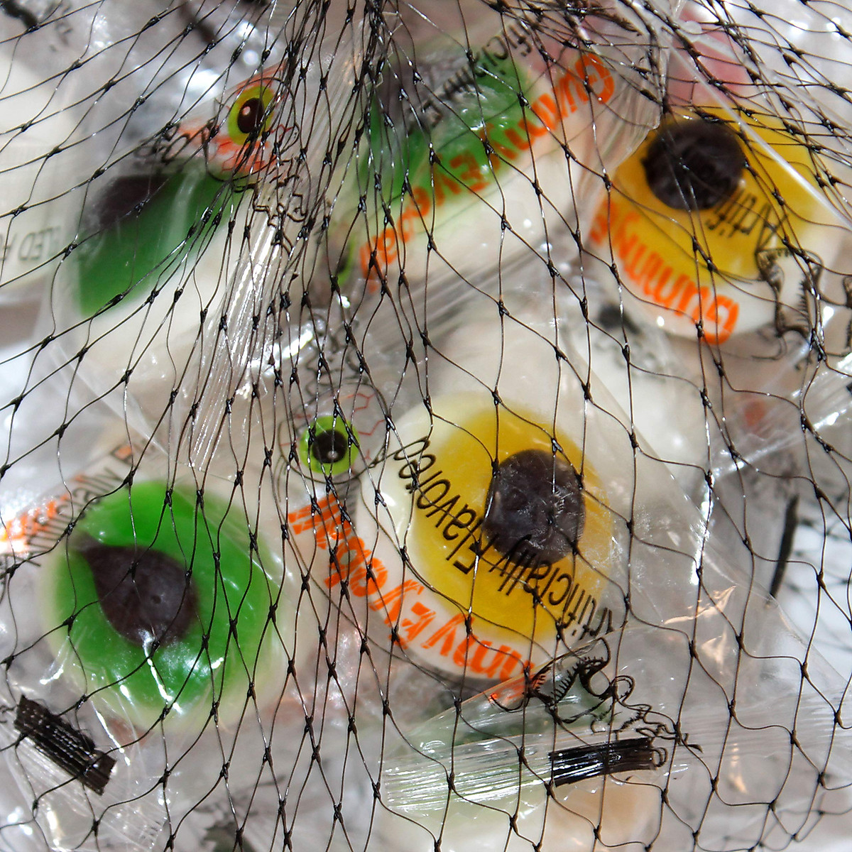 Sugar Pop (1) Bag Gummy Eyeballs - 22 Individually Wrapped Pieces Halloween Candy- Assorted Colors: Green, Yellow, Red - Net Wt. 5.92 oz