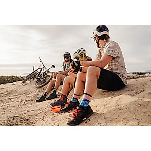 Swiftwick- VISION SIX Impression, Parks Edition, Running and Cycling Socks (Glacier, Large)