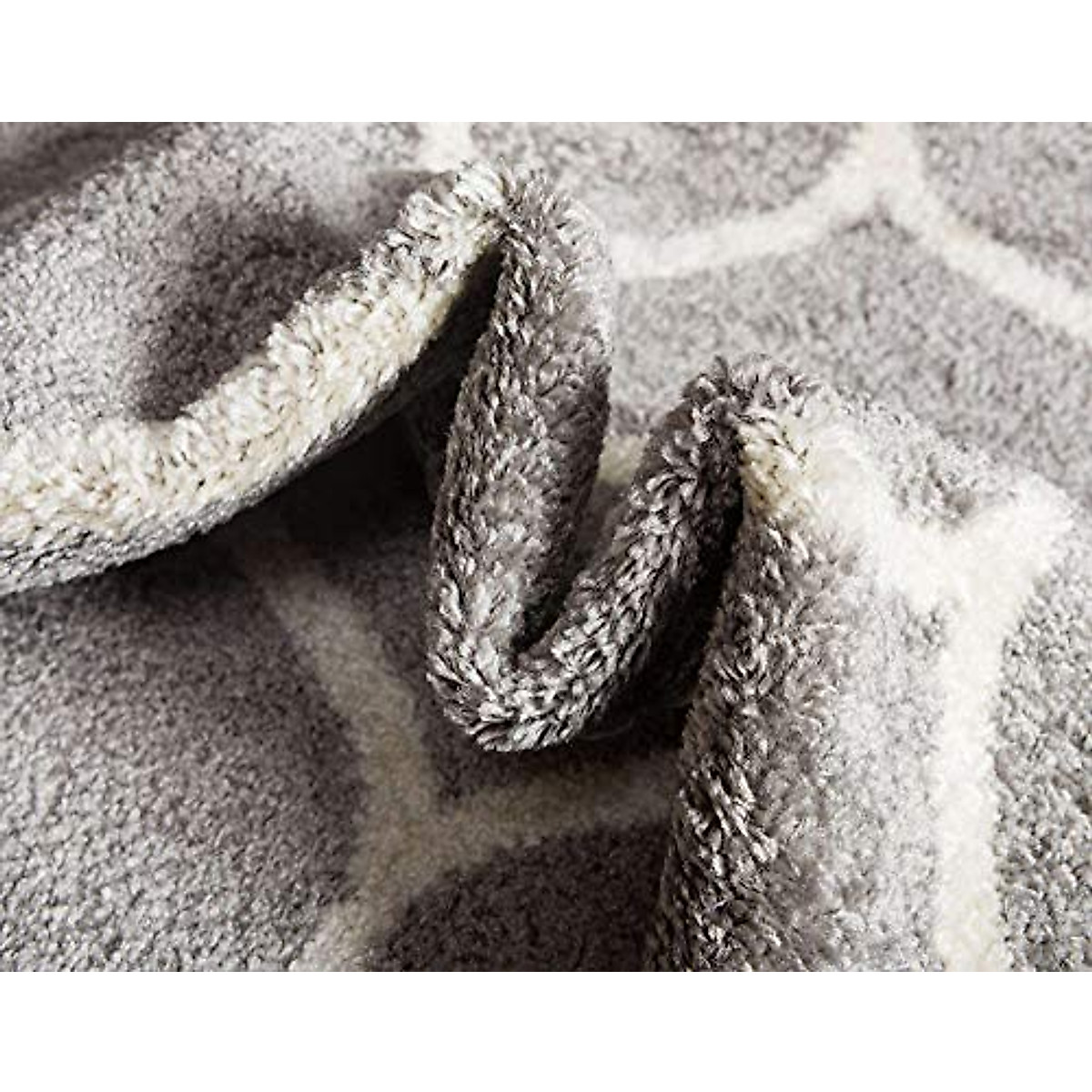 Unique Loom Trellis Frieze Collection Area Rug - Rounded (7' Round, Light Gray/ Ivory)