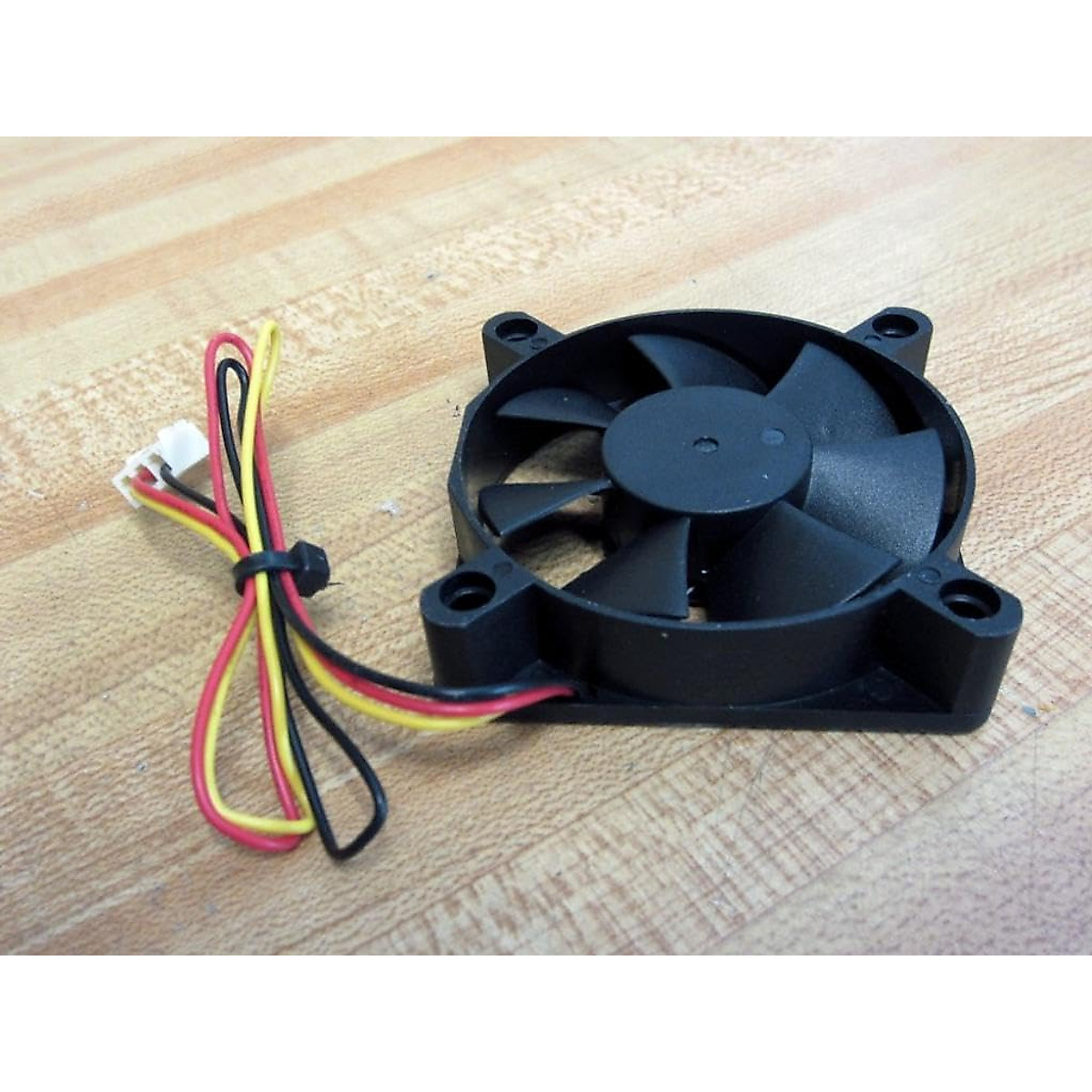 EVERCOOL EC6015M12CA with 3 PIN Connector, 60X60X15MM, Medium Speed, 12 Volt Fan