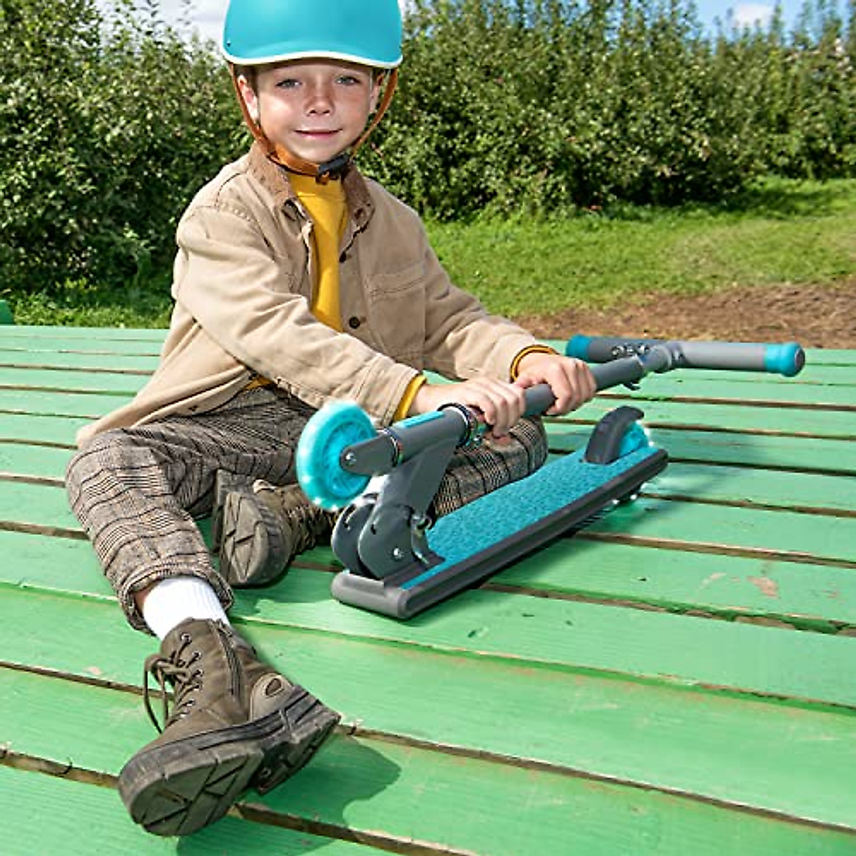 Jetson Scooters - Leo Kick Scooter (Blue) - Collapsible Portable Kids Push Scooter - Lightweight Folding Design with High Visibility RGB Light Up LEDs Wheels and Adjustable Height Handlebars