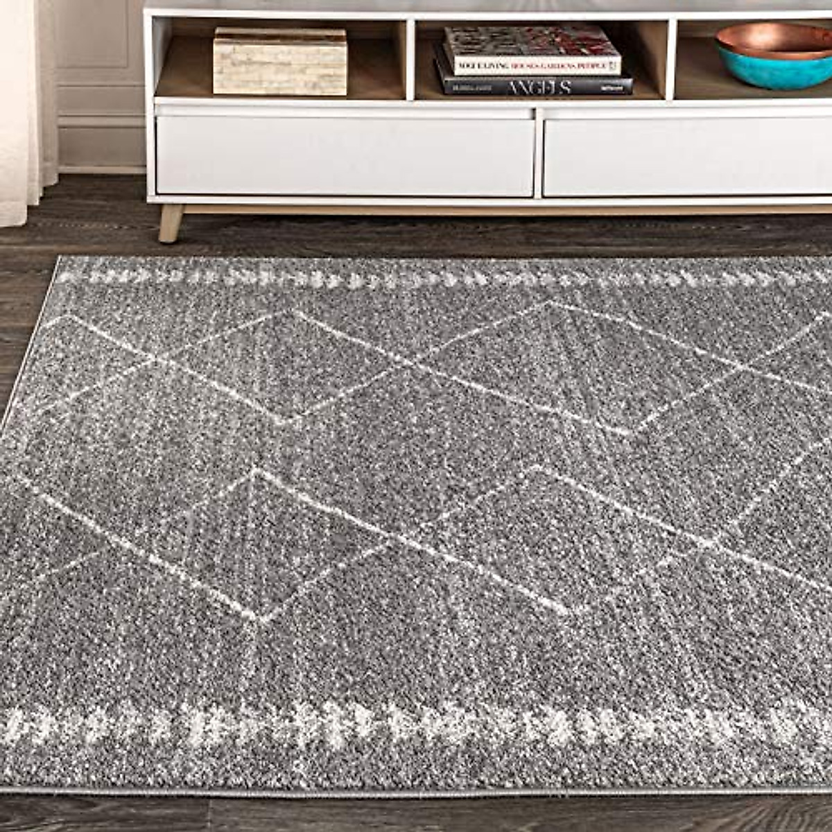 JONATHAN Y MOH203C-8 Zaina Moroccan Beni Souk Indoor Farmhouse Area-Rug Bohemian Minimalistic Geometric Easy-Cleaning Bedroom Kitchen Living Room Non Shedding, 8 X 10, Gray,Cream