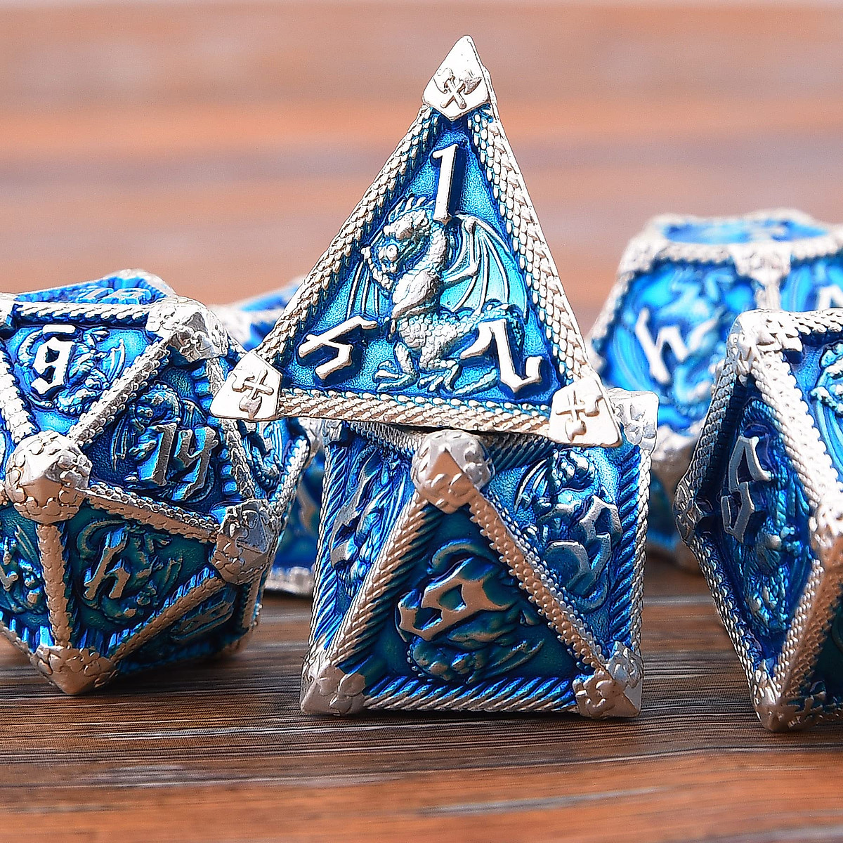 AUSTOR 7-Die Metal DND Dice Set Dungeons and Dragons Dice with Box Roll Playing Game Dice Polyhedral Dice D20 D12 D10 D% D8 D6 D4 Metal Dice for Pathfinder Warhammer MTG RPG Board Games