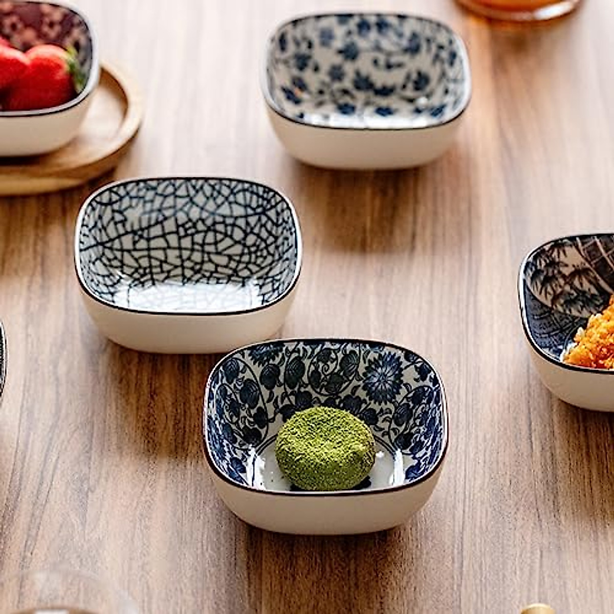 YXWXY Ceramic Snack Plate 4 Pcs Blue Style D Dessert Salad Plates 4.3Inch Ceramic Dishes Japanese Bowl Sushi Sauce Seasoning Dishes Dipping Bowls For Condiment Sushi Ketchup Bbq Party