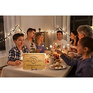 Merry Family Christmas Cutting Board, Personalized Christmas Home and Kitchen Decoration, Custom Engraved Christmas Gift for Family, Parent, Couple, Friend, Mom, Grandma, Sister