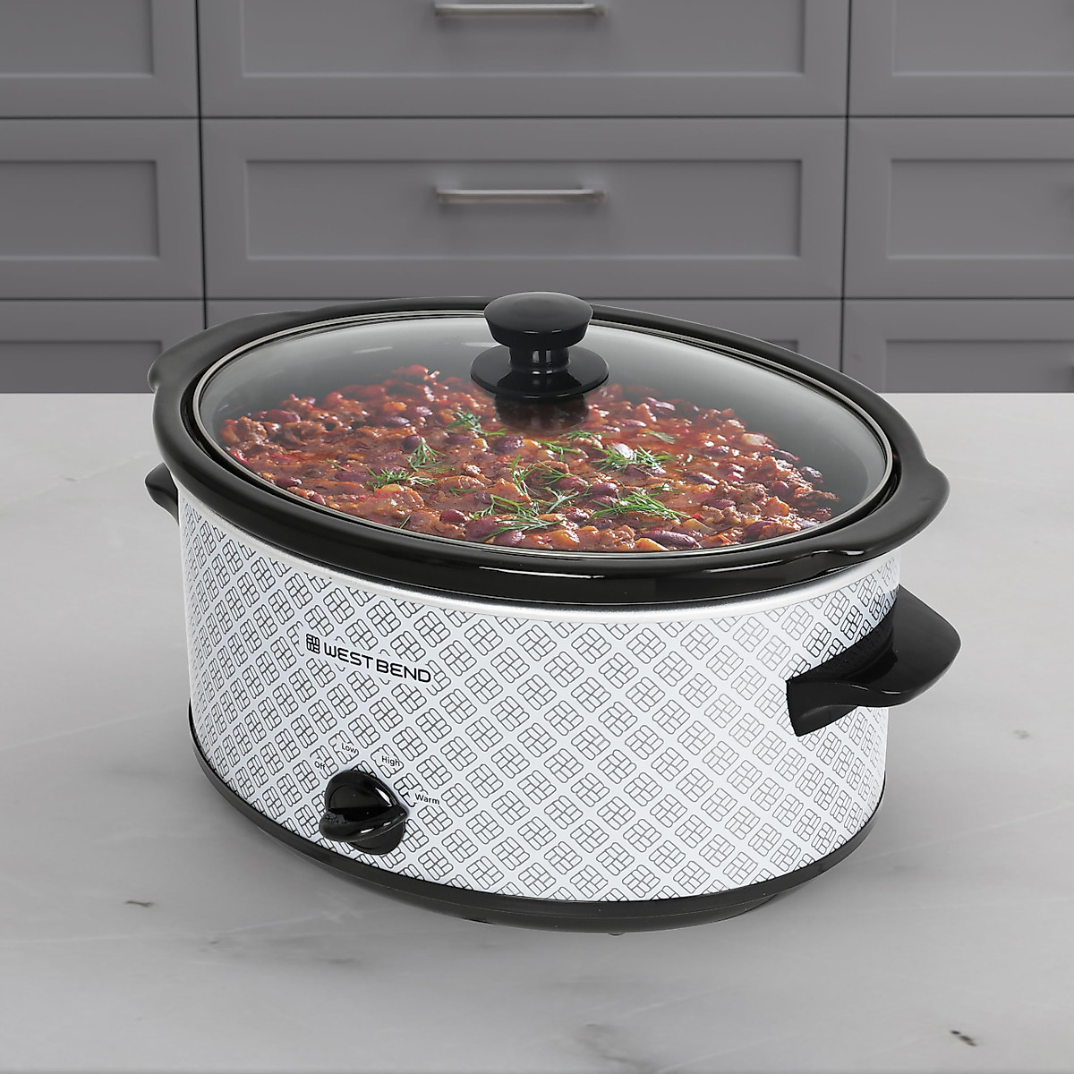 West Bend Slow Cooker 6-Quart Manual Crockery Style with Dishwasher Safe Oval Ceramic Crockpot and Glass Lid Two Temperature Settings Plus Keep Warm, 330-Watts, Silver