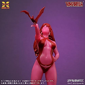 Star Ace Toys X-Plus Vampirella (Jose Gonzalez Edition) Phosphorescent 1/8 Scale Unpainted Plastic Model Kit