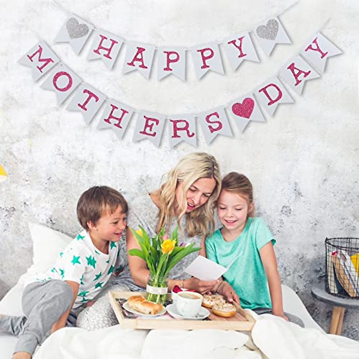 ABOOFAN Happy Mothers Day Banner Mothers Day Bunting Garland with Glitter Hearts Design for Mother’s Day Party Decoration Supplies