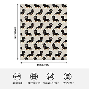 Dachshund Gifts Pet Dogs Throw Blanket, Ultra Soft Microplush Bed Blanket, All Season Microfiber Fleece Throw for Bed Chair Sofa Couch Bedroom 60"X50"