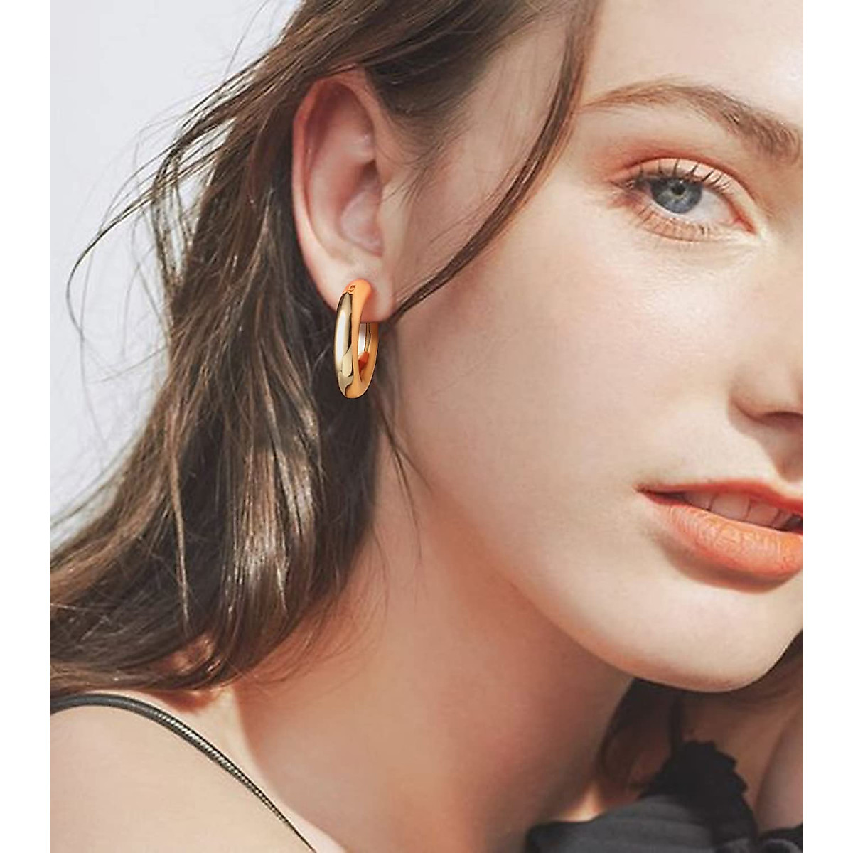 6 Pairs Gold Hoop Earrings Set 14k Gold Plated Huggie Earrings Hypoallergenic Chunky Twisted Thick Jewelry for Multiple Piercing Christmas Gift for Women (6 pairs gold hoop style-04)