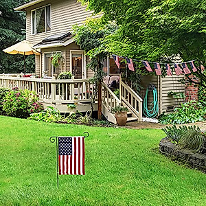 KUUQA 20 Pack Garden Flag Rubber Stoppers and Plastic Clips, Accessories for Garden Flag Poles Stand