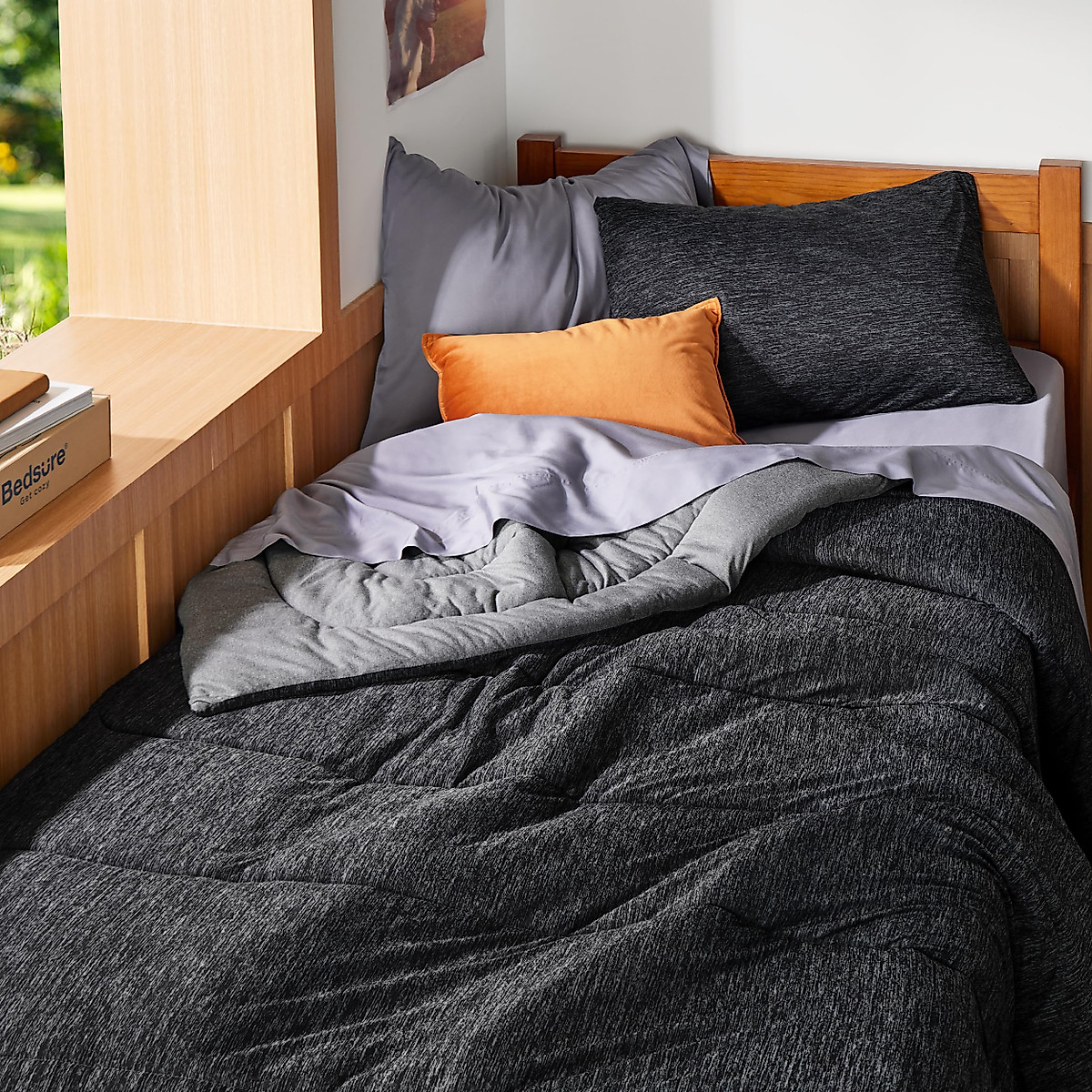 Bedsure Twin/Twin XL Comforter Set - Cooling and Warm Bed Set, Charcoal Black Reversible Bedding for All Season, 2 Pieces, 1 Twin/Twin XL Size Comforter (68"x88") and 1 Pillow Case (20"x26")