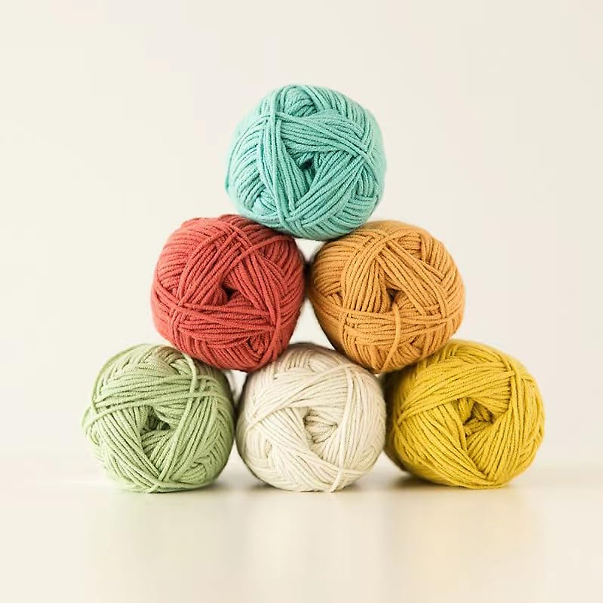 Combed Cotton Soft Wool Balls Acrylic Cotton Hand-Woven Cotton Yarn The Thread of a Sweater Each Ball Weighs 50 Grams 120 Meters Long and with Needle bar and Crochet (6 Balls Light Blue)