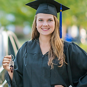 sewrung Class Of 2024 Graduation Gifts - Keychain for Her Seniors Students Masters Nurses Students College High Student (Girls)