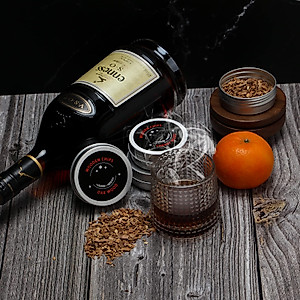 Cocktail Smoker Kit for Whiskey,Drink,Bourbon Smoker Kit with 4 Different Natural Wood Chips Luxury Gift Set Bar Tool for Drinking Dad Husband Men