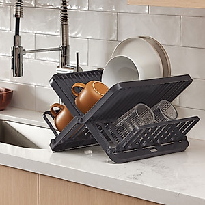 Rubbermaid Collapsible Dish Drying Rack, Dish Drainer, Raven Grey