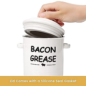 Ceramic Bacon Grease Container with Strainer - 600ml / 20oz Farmhouse Bacon Grease Keeper with Easy-Grip Handle, Bacon Fat Can for Grease Drippings and Storage - Creamy-white