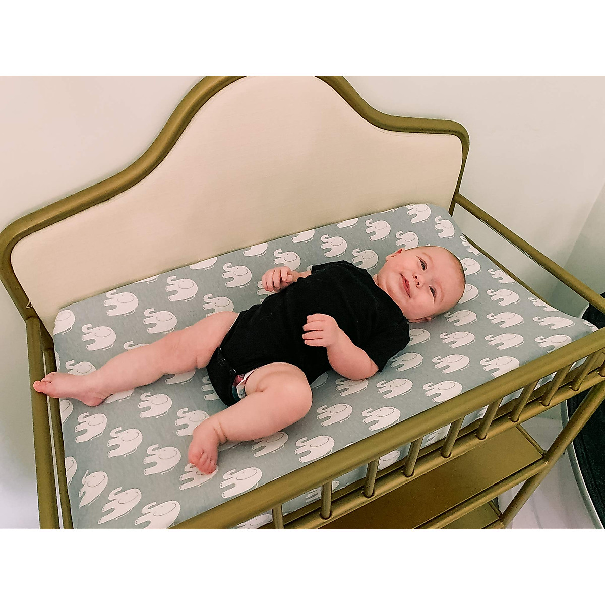 Changing Pad Cover – Premium Baby Changing Pad Covers 4 Pack – Boy or Girl Changing Pad Cover – Pure Jersey Knit Machine Washable Grey and White Changing Table Cover – Diaper Changing Pad Cover Sheets