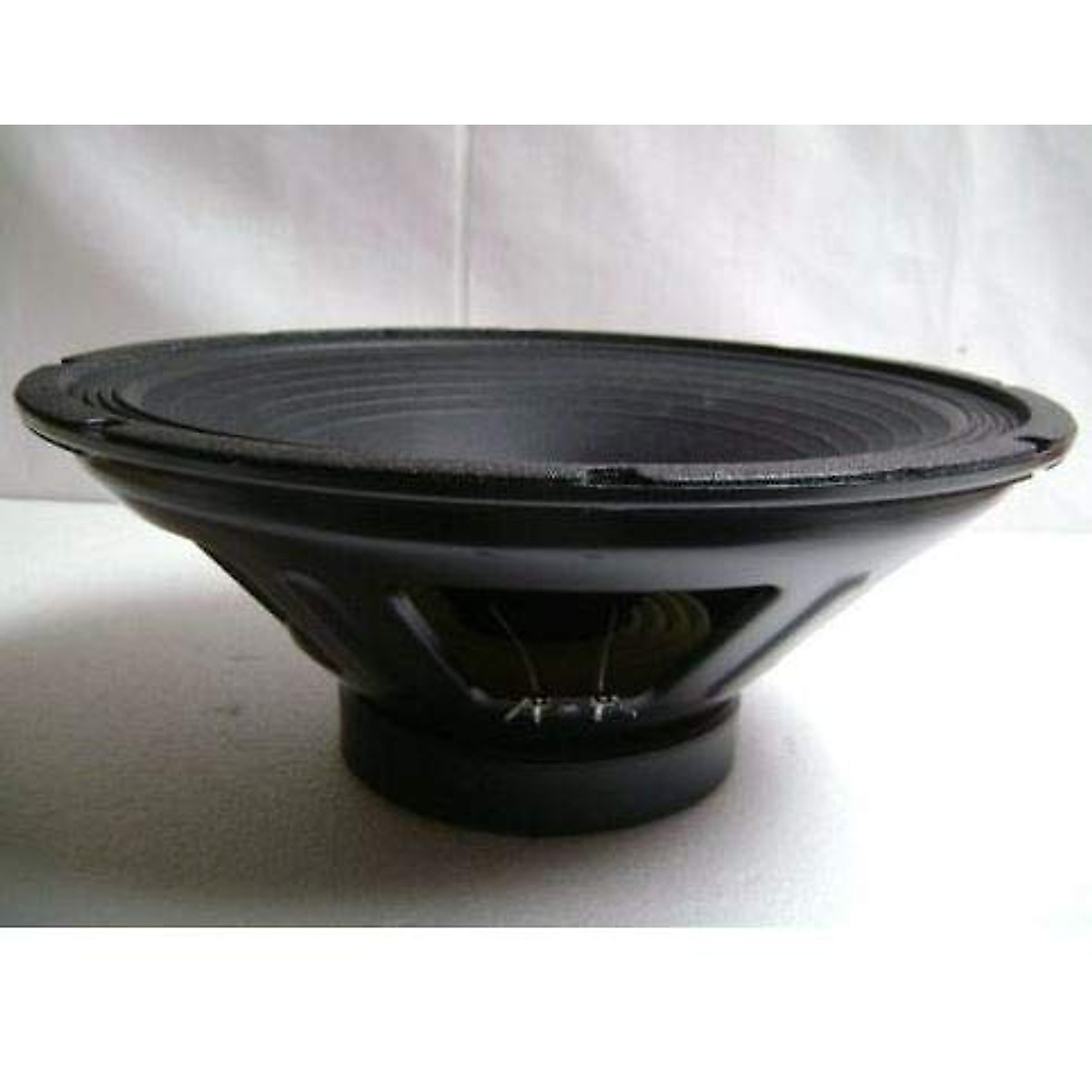 Mackie Thump TH-15A 15" Speaker Replacement Woofer 8 Ohms