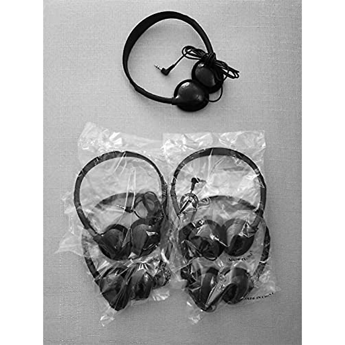 QWERDF 16 Packs Headphones Bulk for Classrooms Kids Students On Ear Disposable Black Earphones Class Set Wired Individually Bagged for School Library Office