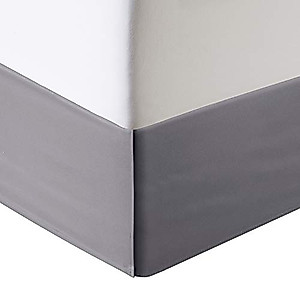 Madison Park Lola Sateen Cotton Comforter Set-Casual Medallion Floral Design All Season Down Alternative Bedding, Shams, Bedskirt, Decorative Pillows, Queen, Grey/Blush 7 Piece