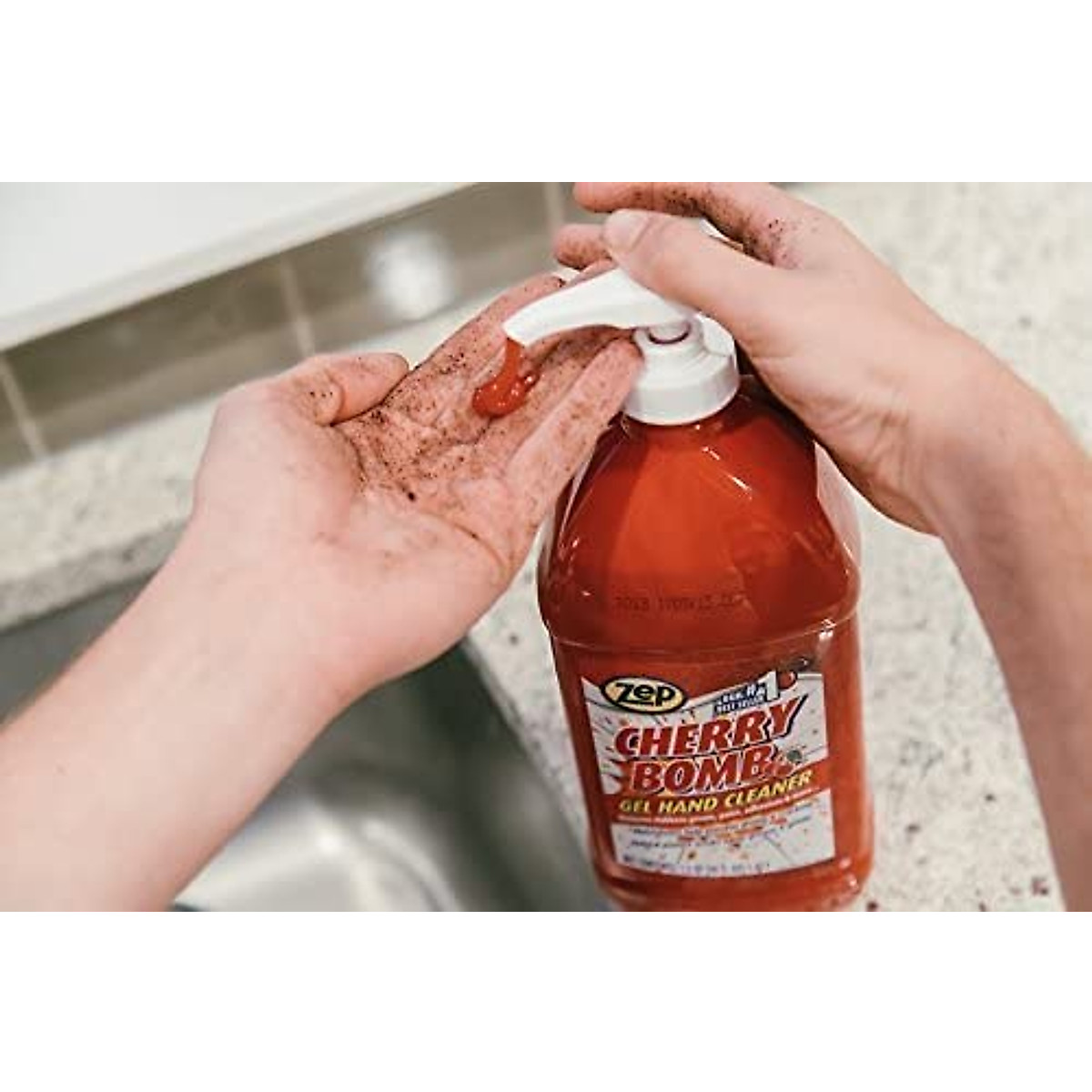 Zep Cherry Bomb Hand Cleaner (Ca) 48 ounce ZUCBHC48CA, Red