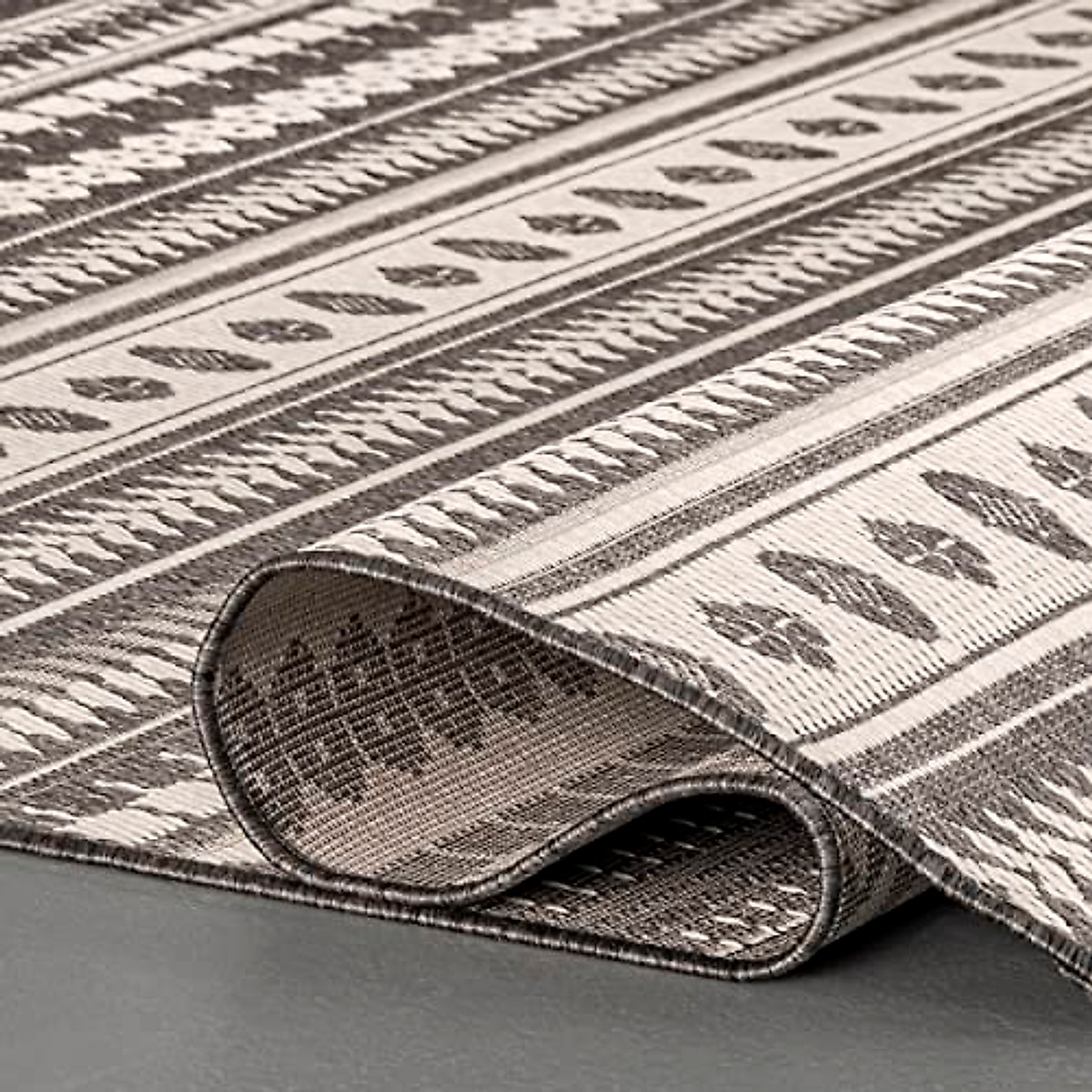 nuLOOM Teofila Indoor/Outdoor Accent Rug, 3x5, Grey