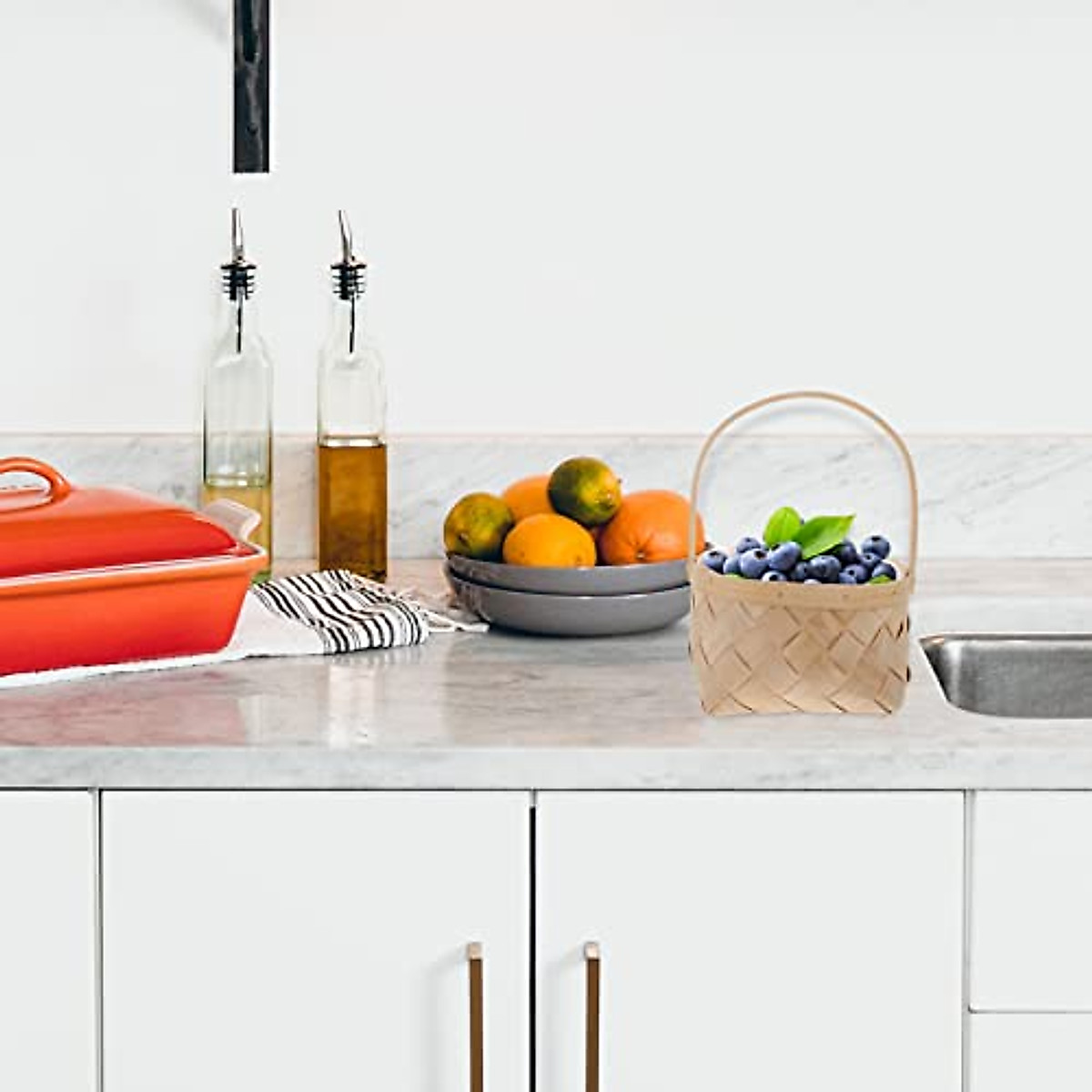 Handmade Rattan Storage Container Woven Storage Basket with Handle Seagrass Storage Basket Portable Flower Basket for Home Camping Wedding (Large)