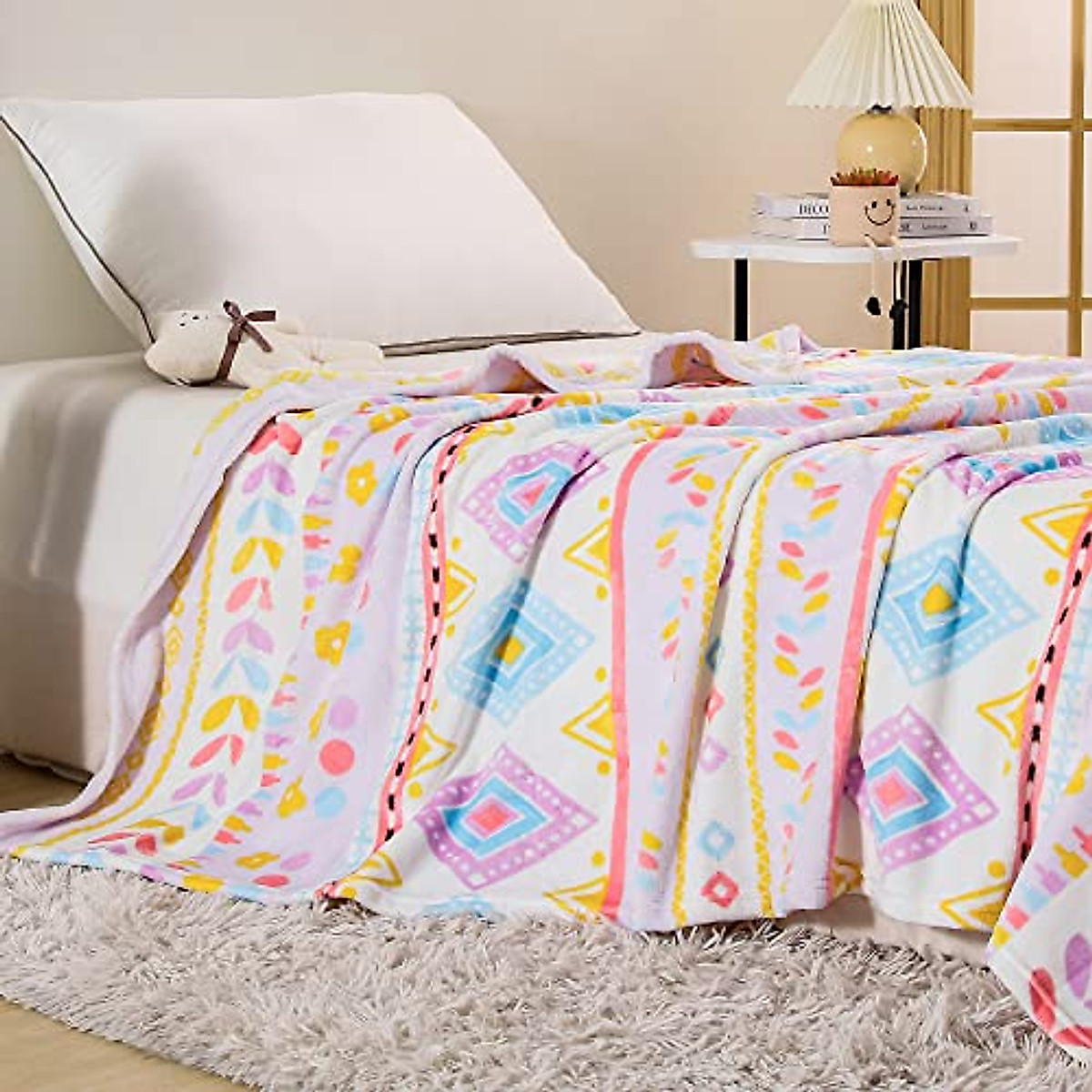 Whale Flotilla Flannel Fleece Throw Blanket for Couch/Sofa/Chair, Plush Soft Warm Blanket with Printed Geometry Pattern, 50"x70", Cute Pink