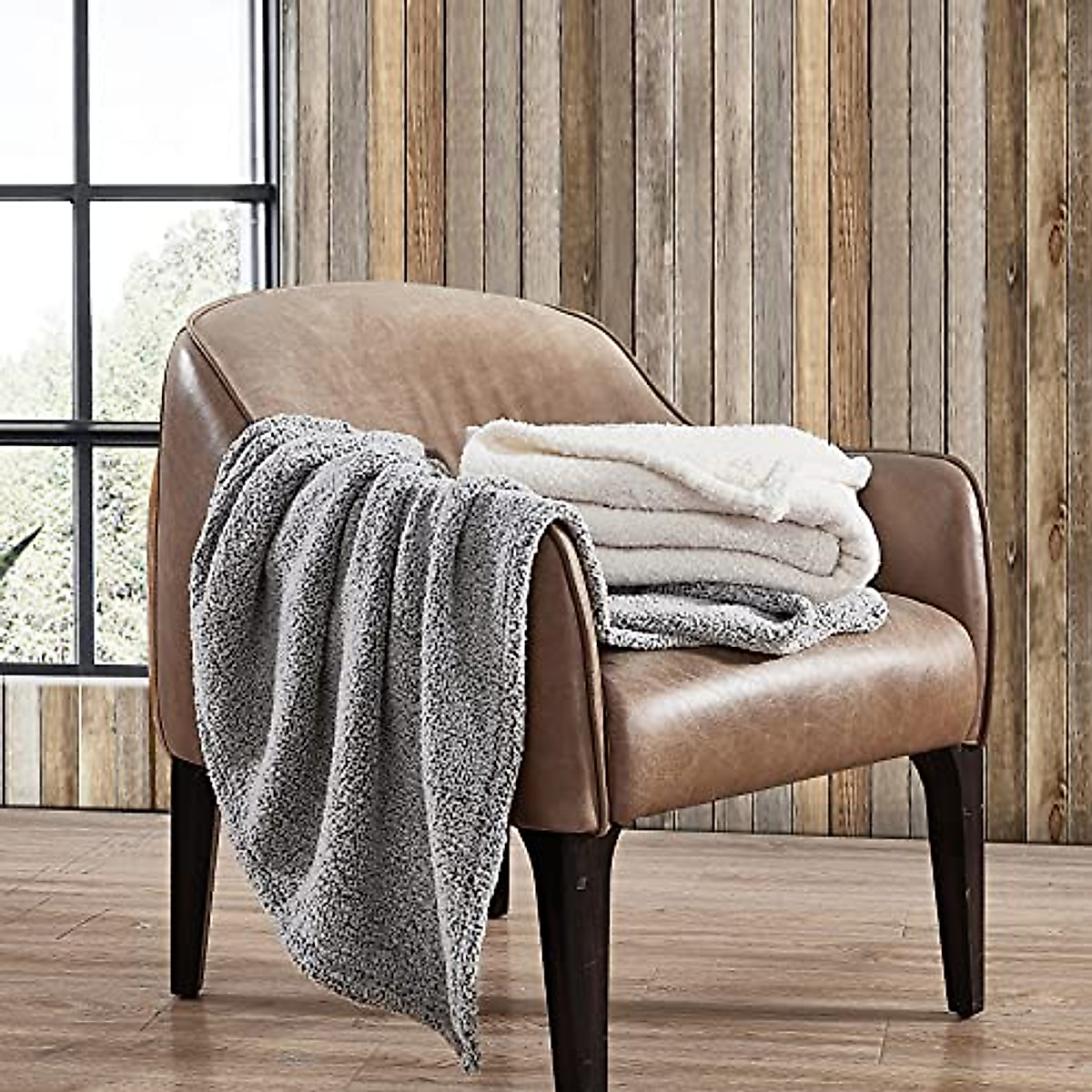 Eddie Bauer - Throw Blanket, Reversible Sherpa Bedding, Medium Weight & Warm Home Decor (Beige, Throw)