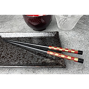 Premium Japanese Chopsticks Reusable [ Made in Japan ] Traditional Lacquer Art Wooden Chopsticks (Black(YM003))