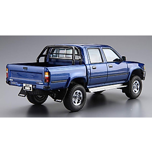 Aoshima Toyota LN107 Hilux Pickup Double Cab 4WD ’94 1:24 Scale Model Kit
