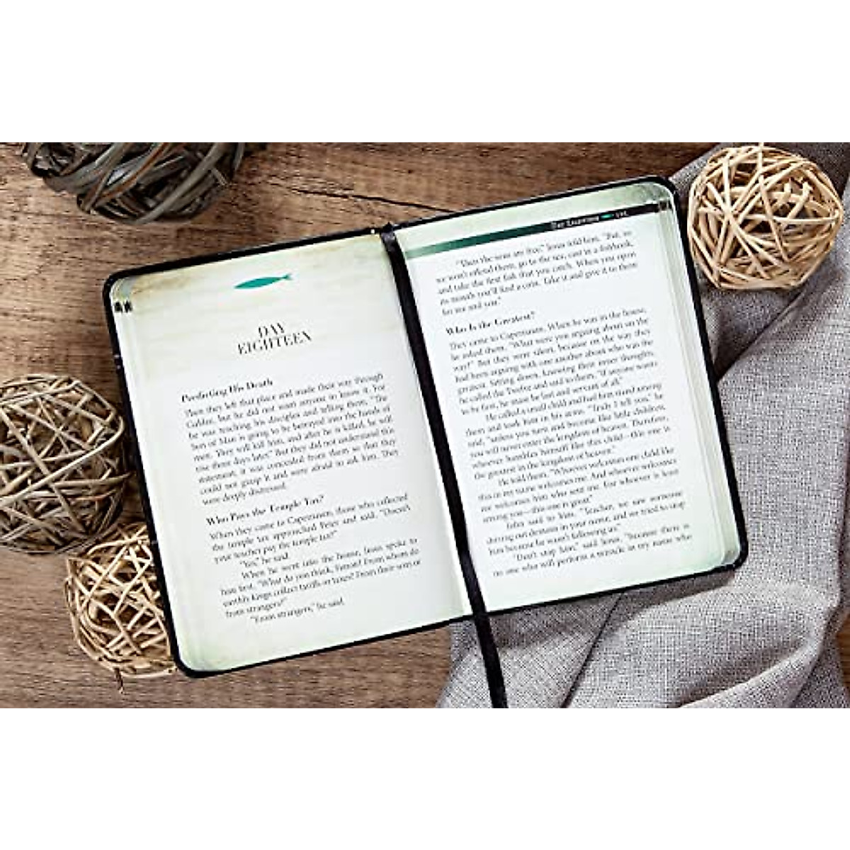 The Chosen Presents: A Blended Harmony of the Gospels