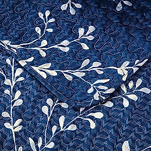 Exclusivo Mezcla Microfiber Quilted Throw Blanket, Flower Pattern Throw Blanket for Bed/Couch/Sofa, Soft and Lightweight (50"x 60",Navy)